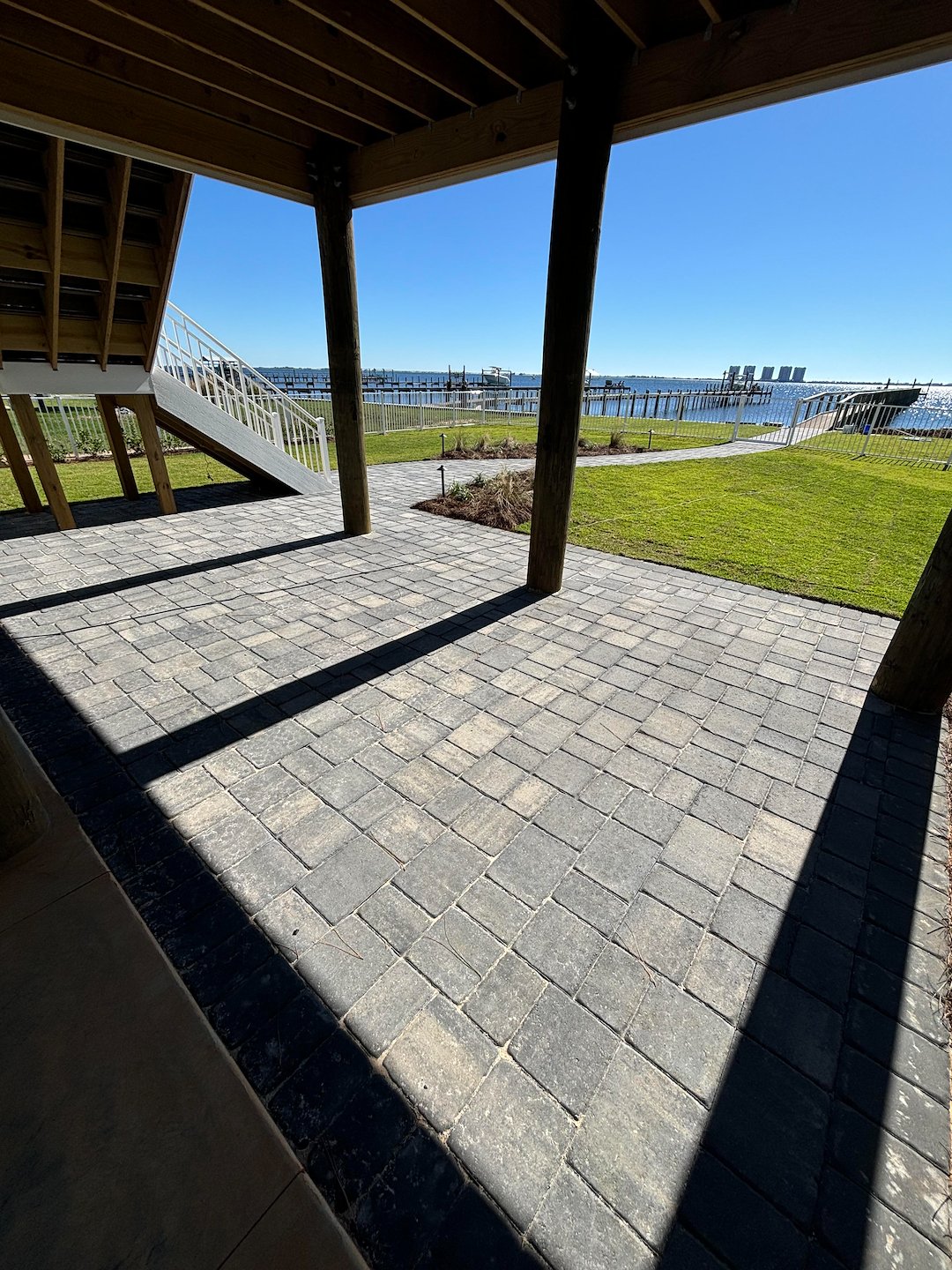 Elevating Outdoor Living: A Stunning Gulf Breeze Landscape Transformation